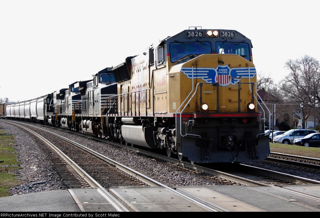 UP 3826, NS 9510, 9163 & 6638